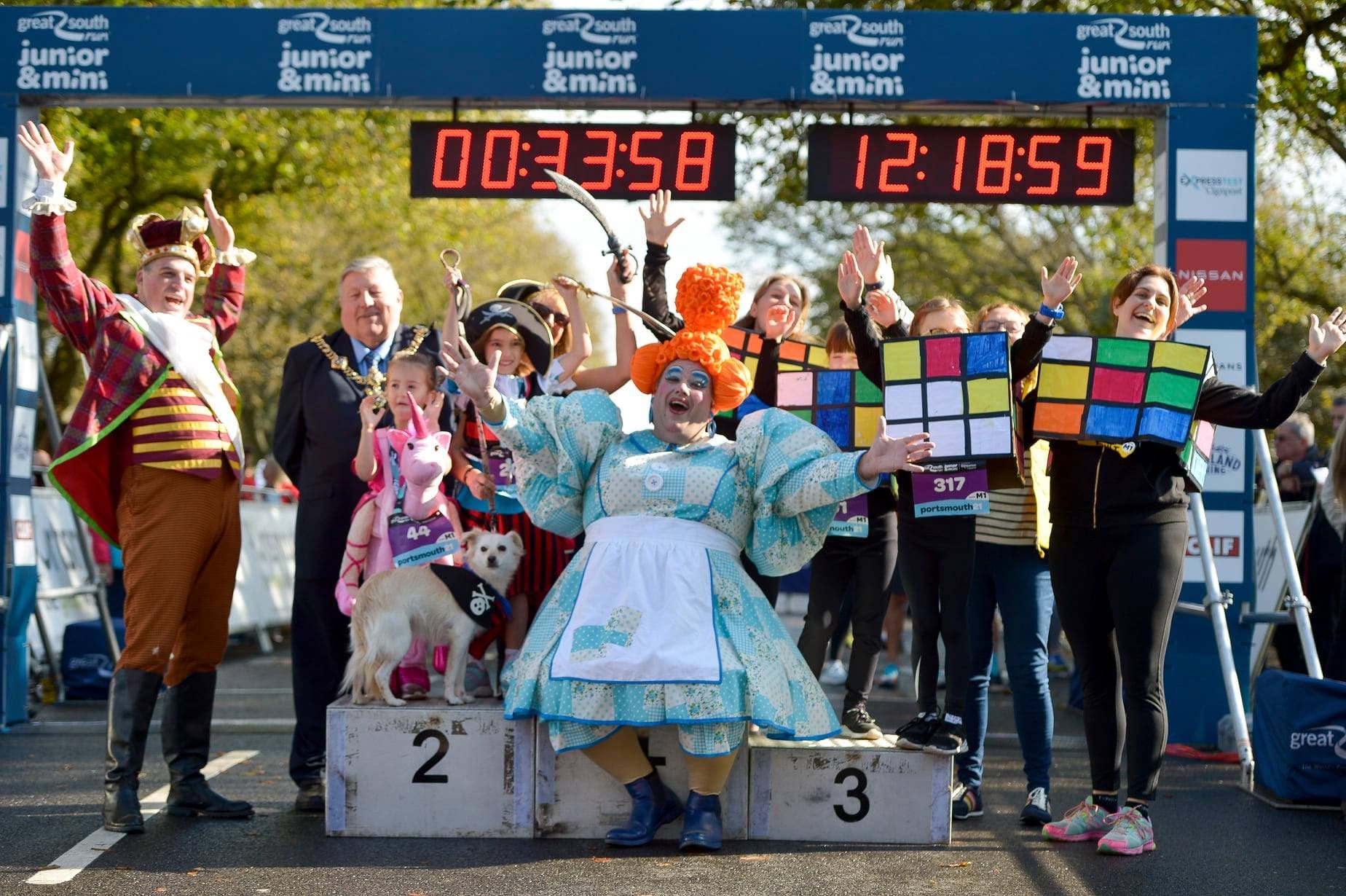 Pompey Panto fun at the Great South Run! - Kings Theatre Portsmouth